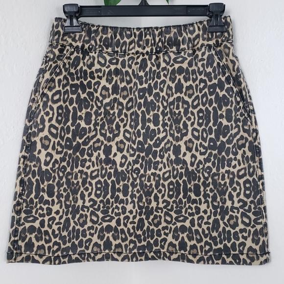 Boston Proper | Skirts | Boston Proper Cheetah Denim Pockets Elastic ...